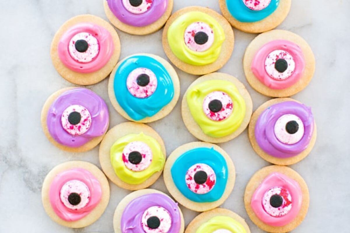 20 17 Halloween Cookies That Are Adorable