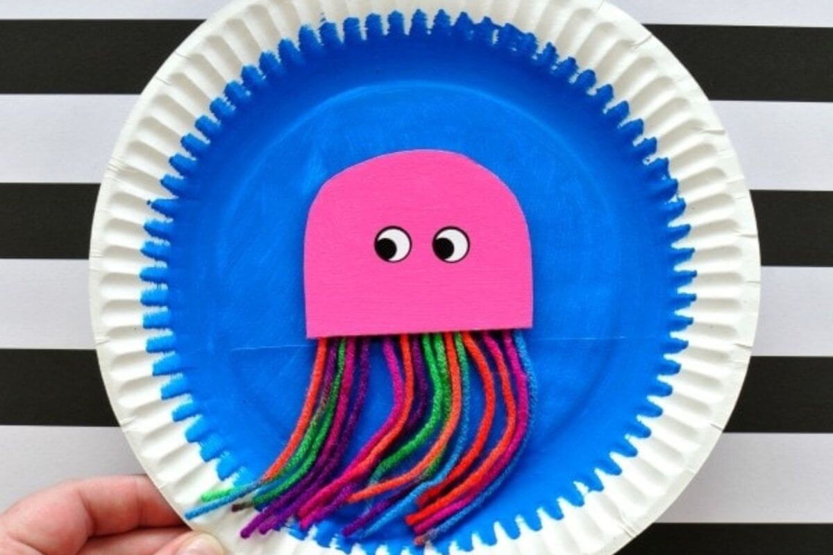 10 Easy Paper Plate Ocean Crafts for Kids